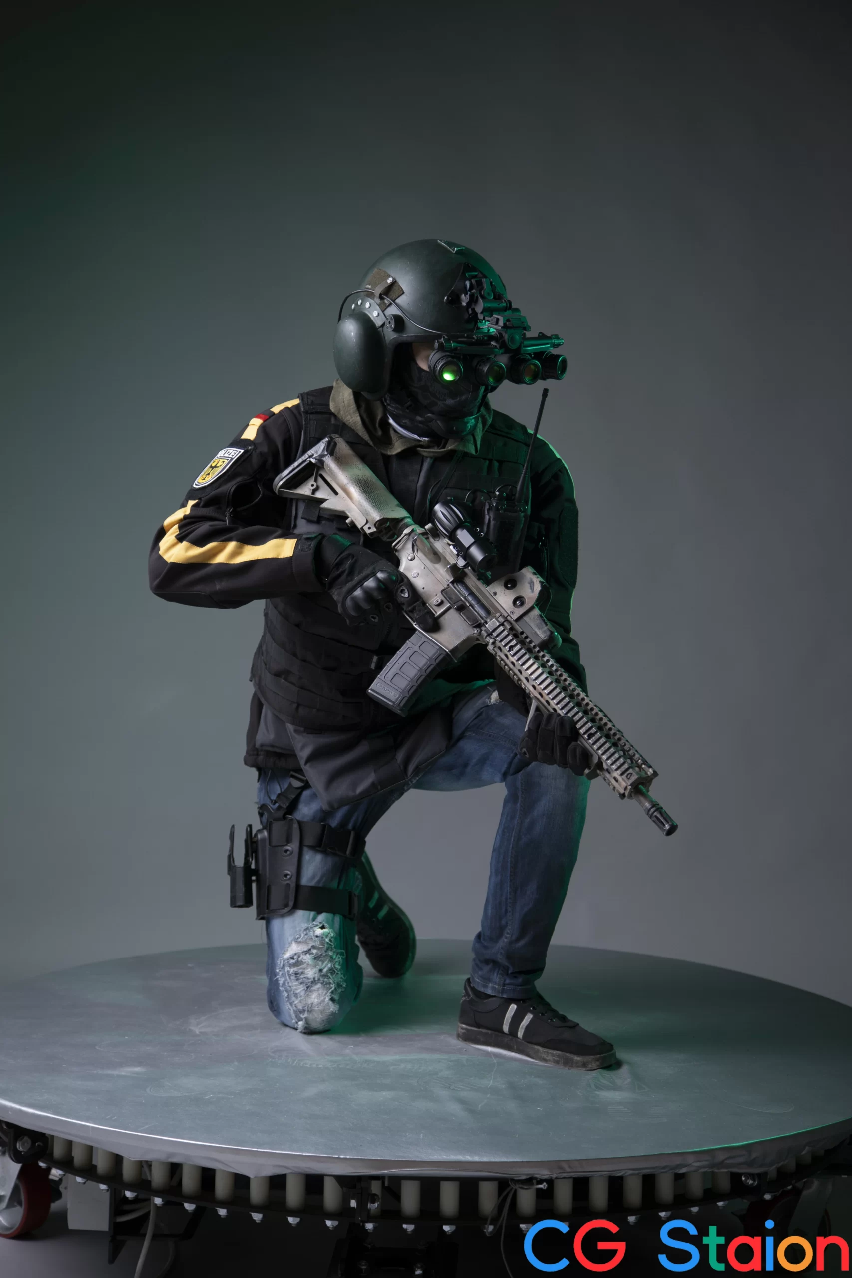 【高清参考图】869张男性单兵装配战术装备姿态动作高清参考图片 - CG Staion